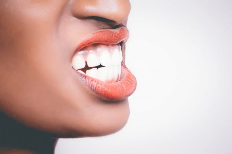 When Should You Opt For New Teeth In A Day? - WorthvieW